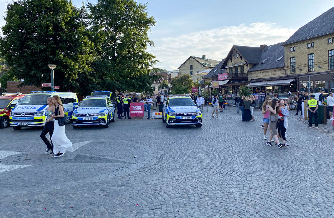 ”Relativt lugnt med tanke på hur mycket folk det var” » bjarenu.se